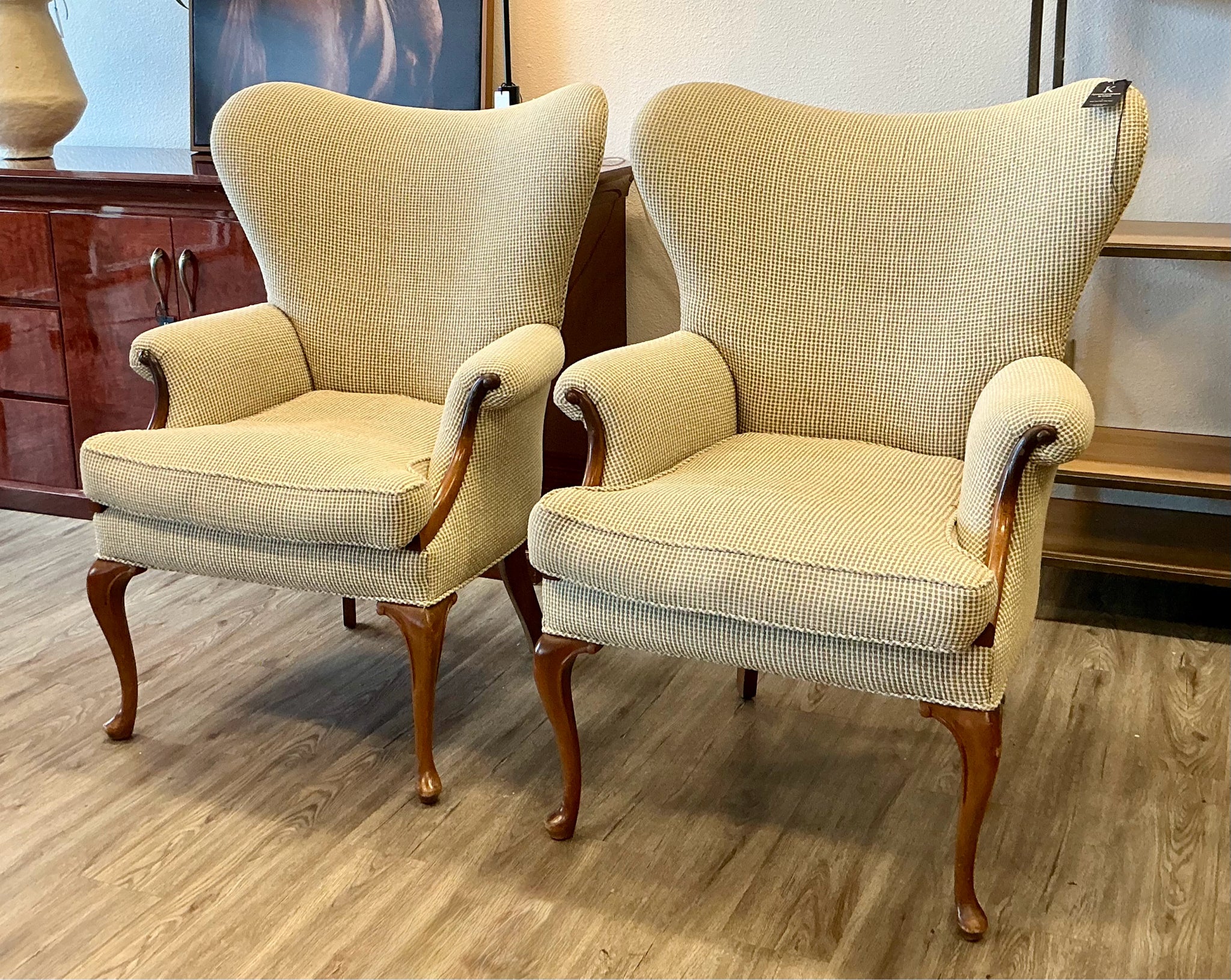 Wingback – consignmyfurniture