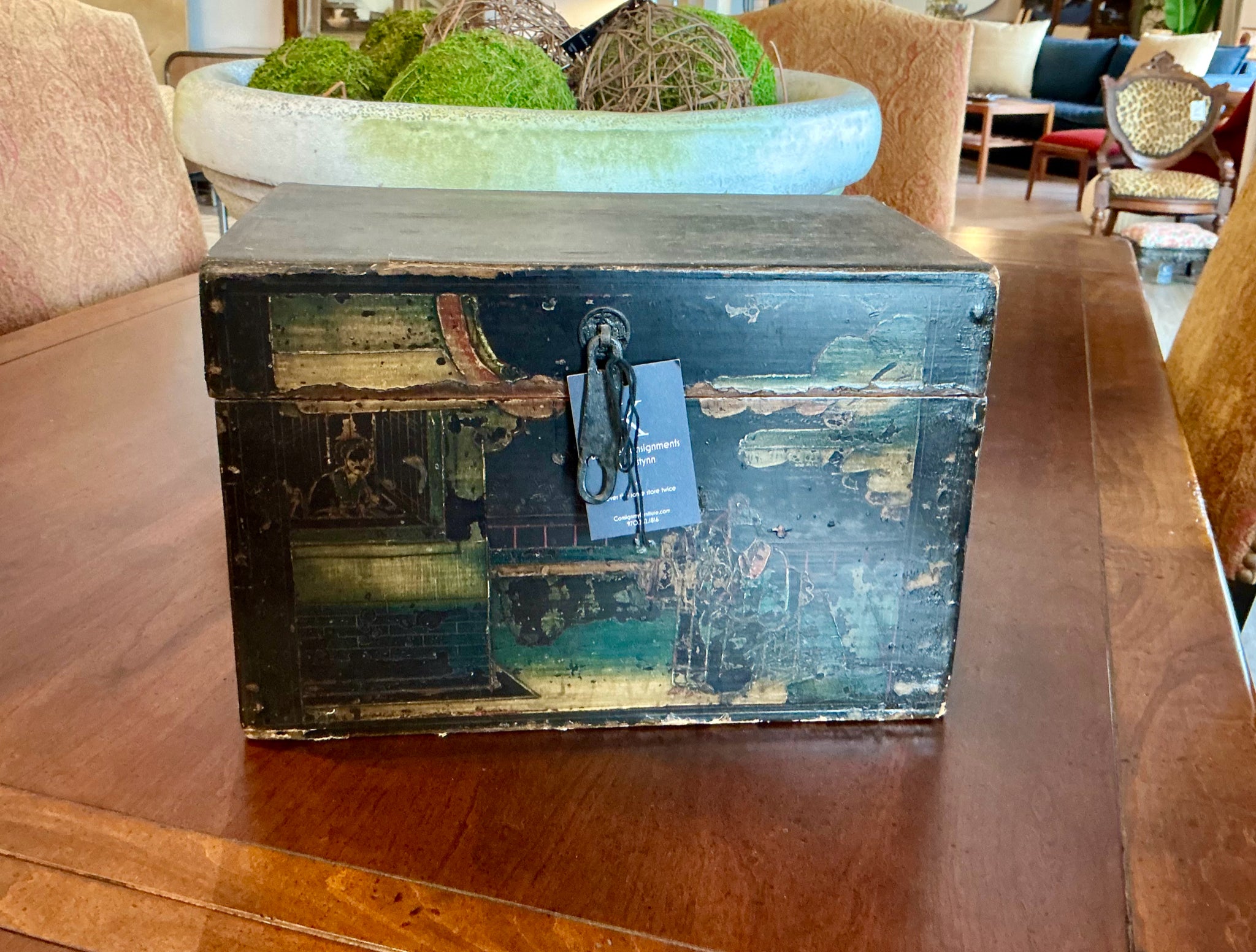 Antique BOX – consignmyfurniture
